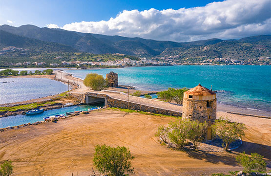 Explore the east part of Crete