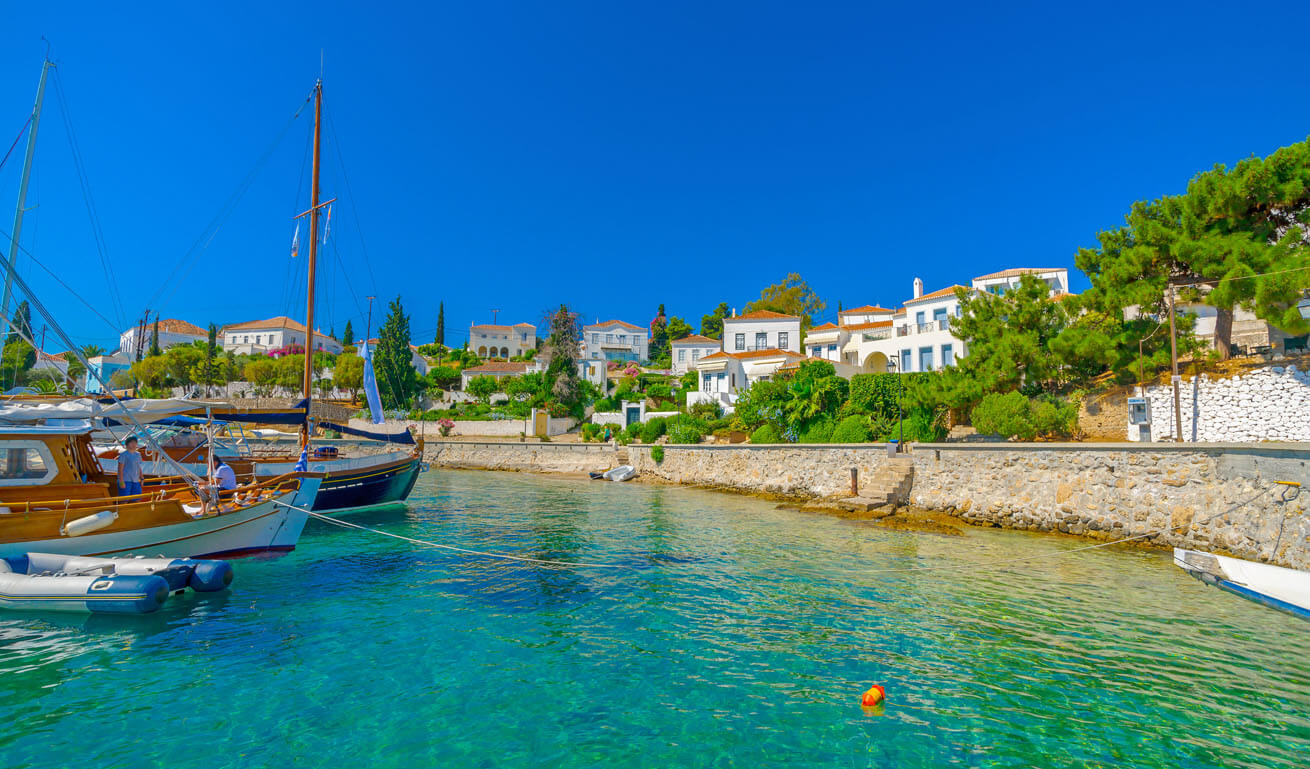 Σπέτσες